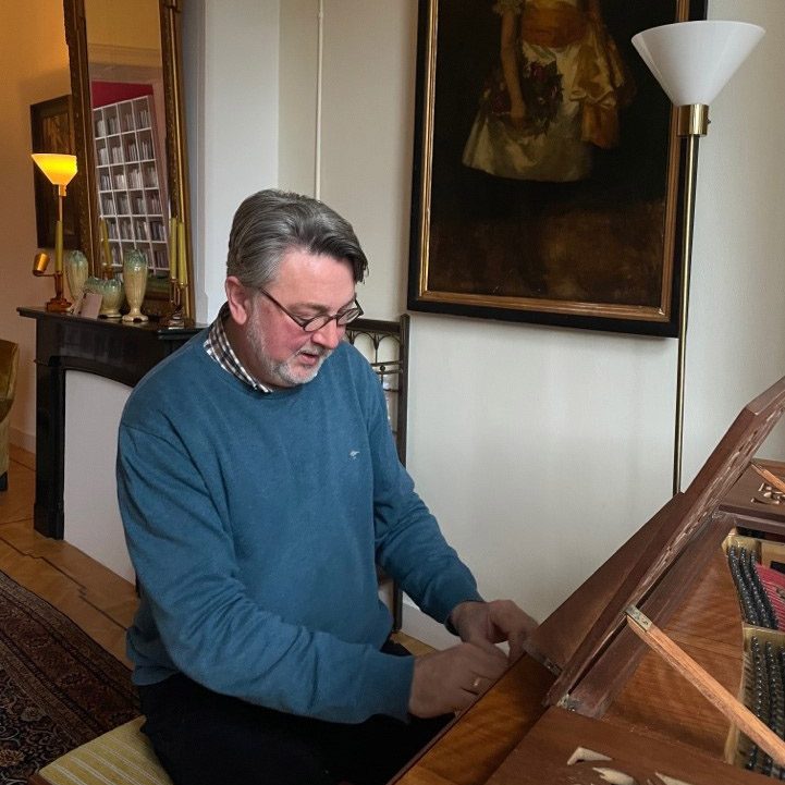 Godfried Jansen brengt Oost bij elkaar door middel van muziek | oost ...